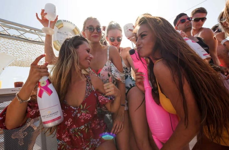 Ibiza: Bottomless Brunch at Ibiza Boat Club with Drinks & DJ - FAQs