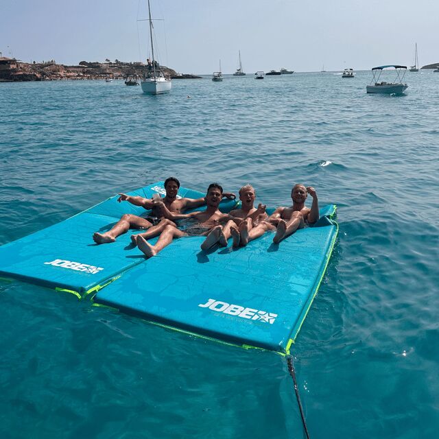 Ibiza: Capelli 775 Private South Coast Highlights Boat Tour - The Sum Up: Who Should Book This Experience?