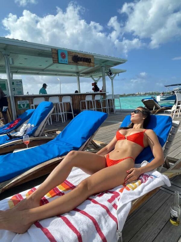 Ibiza Floating Bar Island Tour in San Andres with DJ and Live Music - Who Should Consider This Tour?