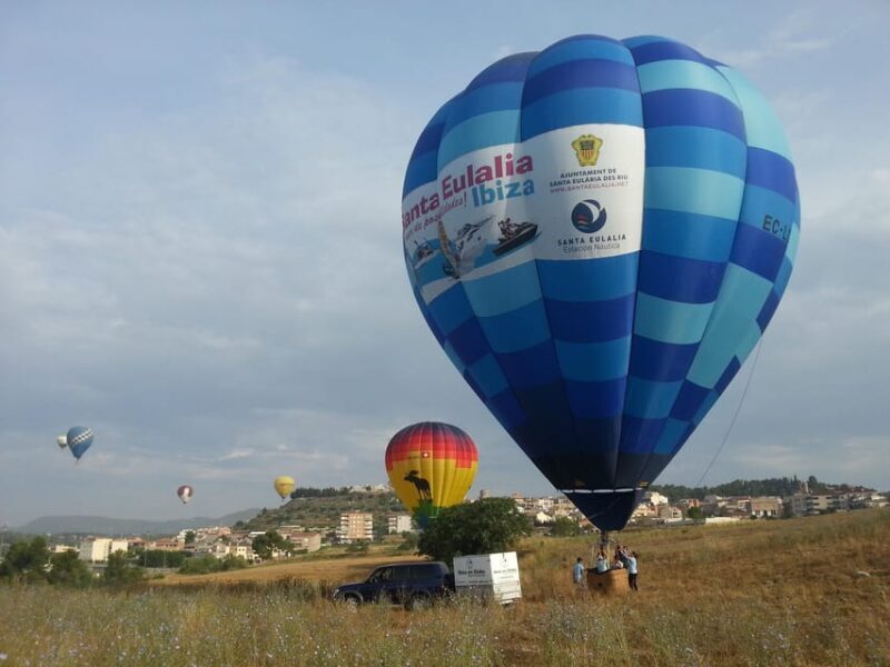 Ibiza: Hot Air Balloon Flight with Breakfast - Discovering Ibiza from the Sky: What to Expect