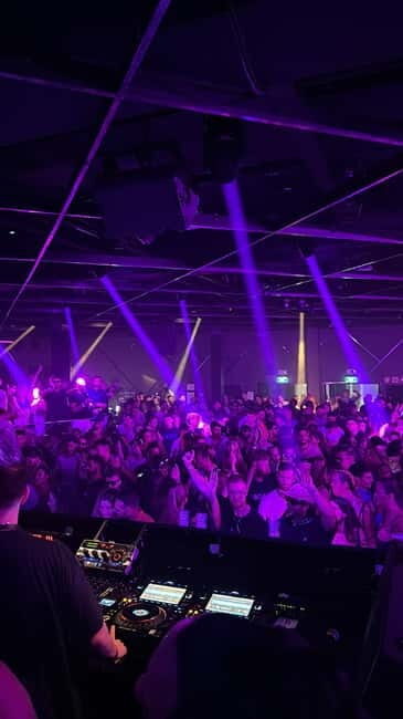 Ibiza: Nightlife Insider Tour with Pre-Club Drinks - The Sum Up