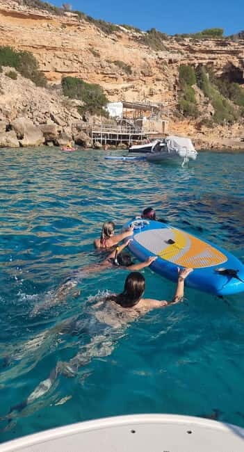 Ibiza: "north of the island" tour from the sea in a private boat - FAQs