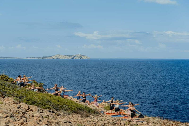 Ibiza: Ocean-Side Yoga Session with Breakfast - The Experience and Atmosphere