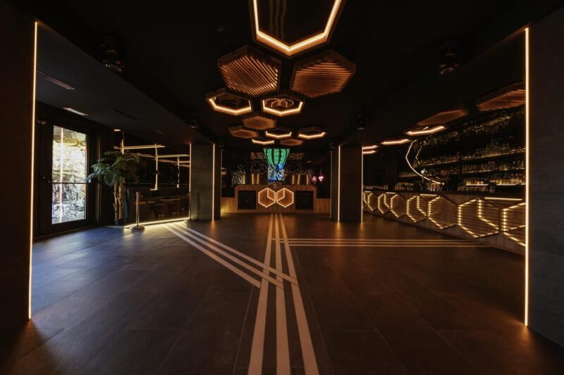 Ibiza: Pre-Party at Tantra w/ Premium Open Bar & Club Ticket - Key Points