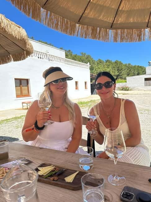 Ibiza Private Tour: Horse Back Ride + Picnic - FAQ