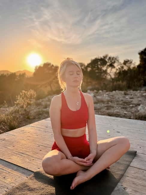 Ibiza: Private Yoga Class at your Villa, Hotel or Event - FAQs