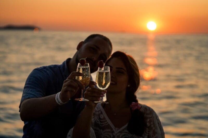 Ibiza: Secret Coves Guided Boat Tour with Open Bar and Tapas - Detailed Itinerary Breakdown