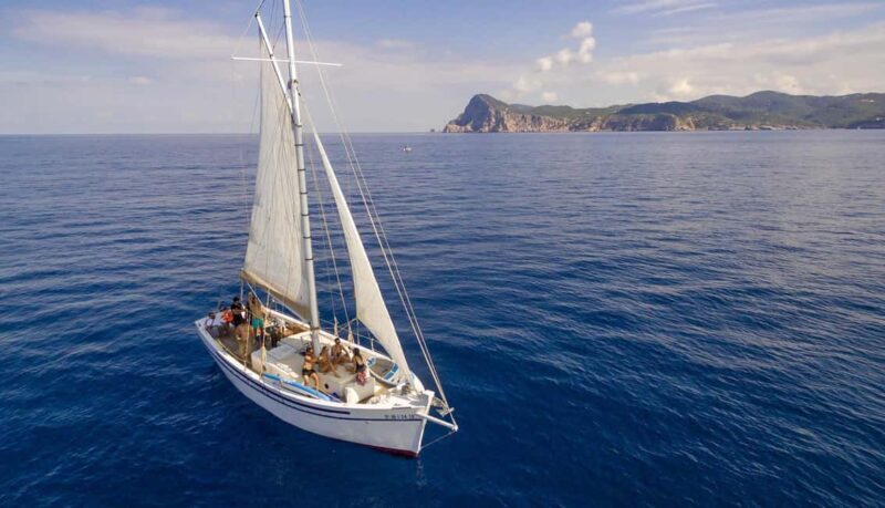 Ibiza: Sunset Private Sailboat with Tapas & Open Bar - The Journey Begins: What to Expect on Your Sunset Sail