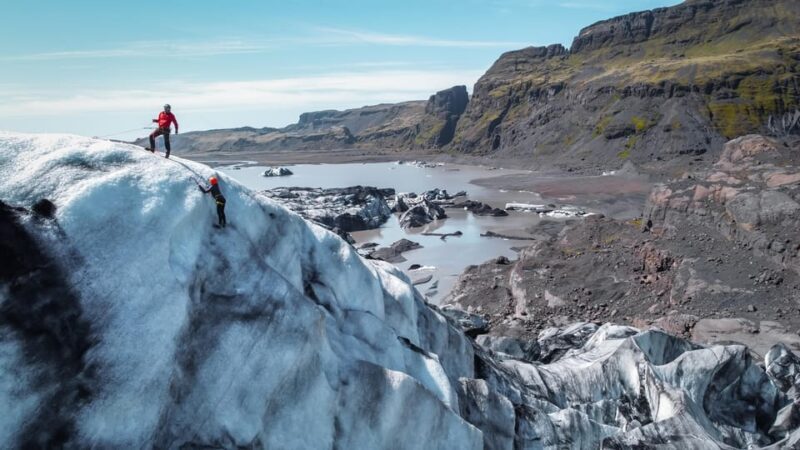Ice climbing at Sólheimajökull - An In-Depth Look at the Ice Climbing Experience