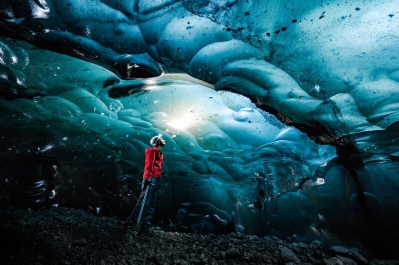Iceland 3-Day Tour Golden Circle, Glacier Lagoon, & Ice Cave - The Itinerary in Detail