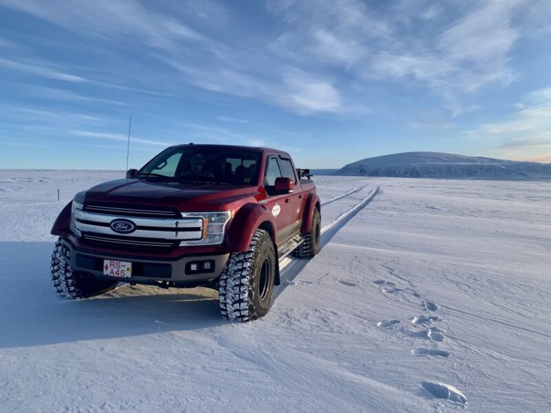 Iceland in a nutshell, private Super Jeep - An In-Depth Look at the Tour Experience