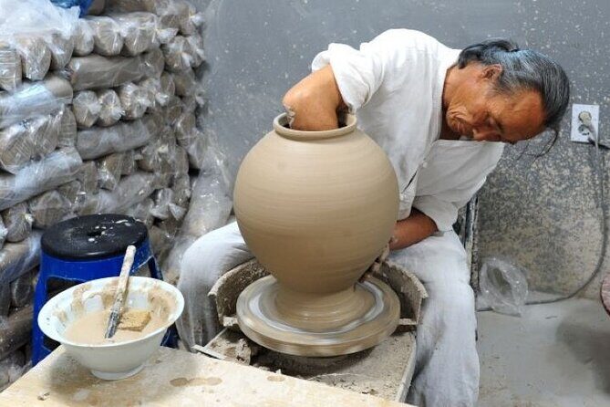 Ichoen Ceramic Village & Pottery Making Experience - Key Points
