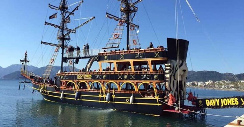 Icmeler Pirate Boat Trip, Lunch, Unlimited Soft Drinks - Key Points