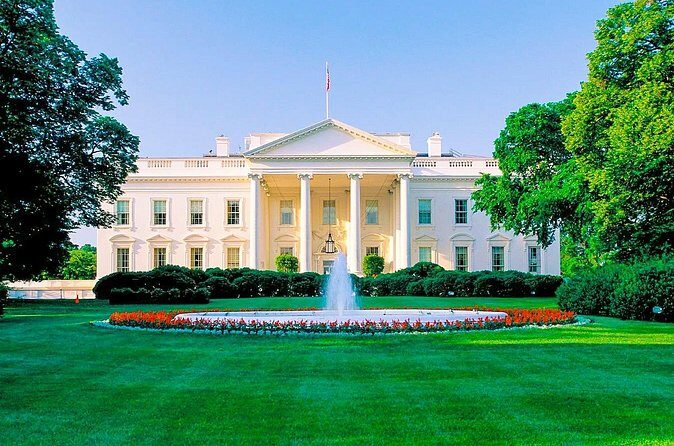 Iconic Film and Movie Locations Half Day Tour in Washington D.C. - FAQs