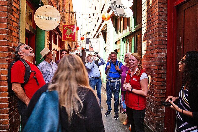 Iconic & Obscure Walking Tour in Victoria - Authenticity and Authentic Experiences