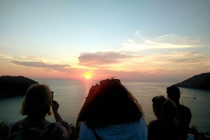 Iconic Sunset Safari with Monkey Hill & Street Food Experience - Key Points