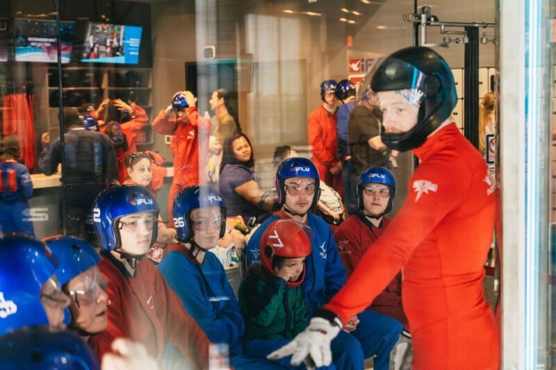 iFLY Seattle First Time Flyer Experience - Whats Included and Whats Not