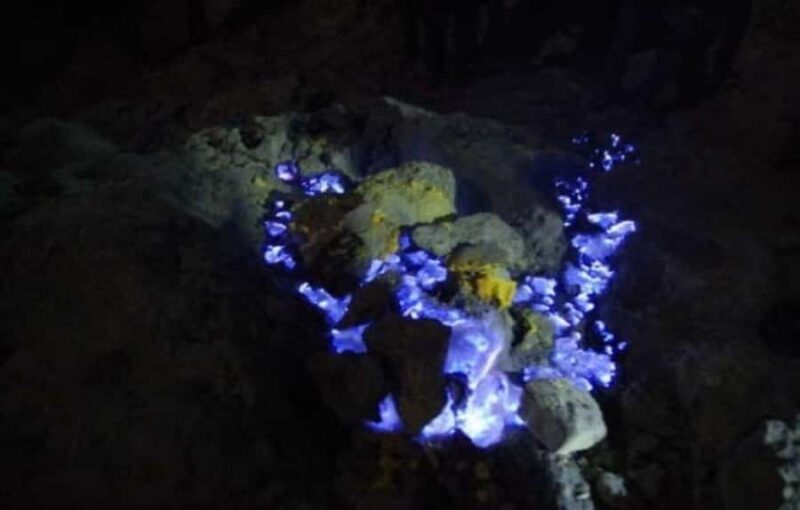 Ijen Crater: Blue Fire and Sulfur Mines Half-Day Tour - Introduction