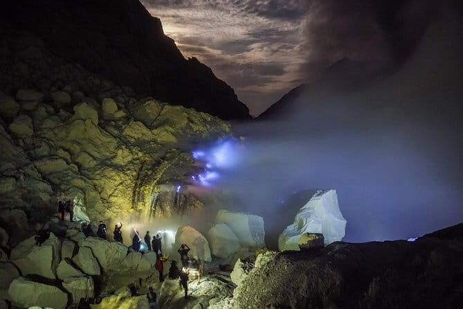 Ijen Crater Tour From Bali 1 Day - Who Should Consider This Tour