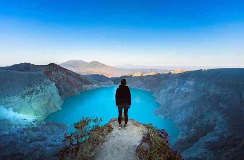 Ijen Private Guided Tour with Sunrise from Bali or West Java - Key Points