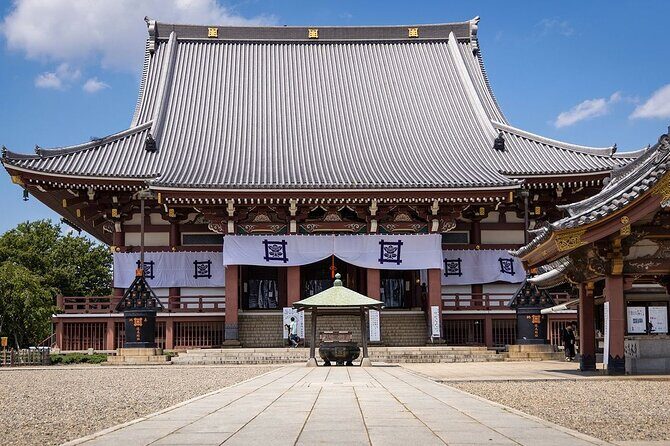 Ikegami Honmonji Temple Walking Tour in Tokyo - Key Points