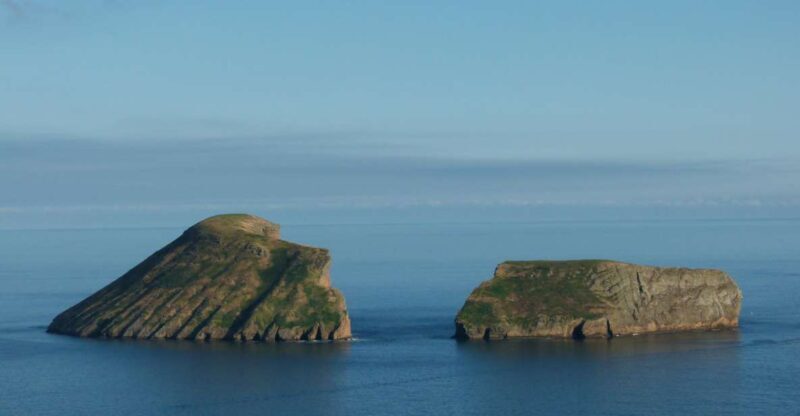 Ilhéus das Cabras in Terceira Island - The Sum Up