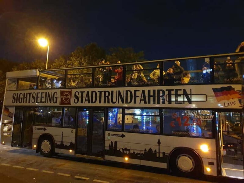 Illuminiertes Berlin: Lichterfahrt mit Livekommentar - Pricing and Value