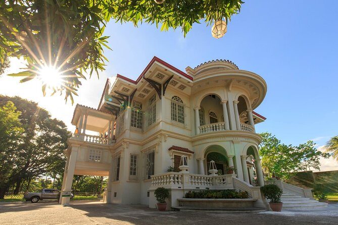 Iloilo City Tour (Garin Farm, Molo Mansion/Church, Vanishing Mansion) - FAQs