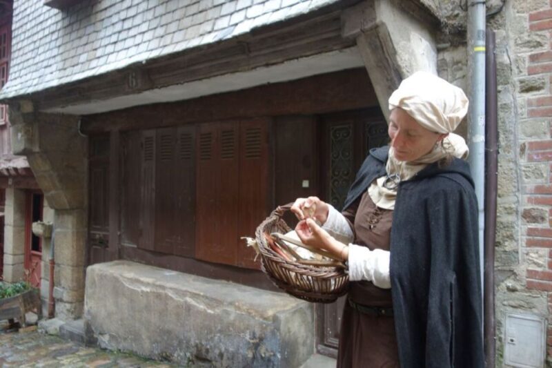 Enjoy the 15th century in Dinan - What the Reviews Say
