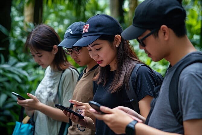 Immersive Amazing Race Experience At Gardens By The Bay - Key Points