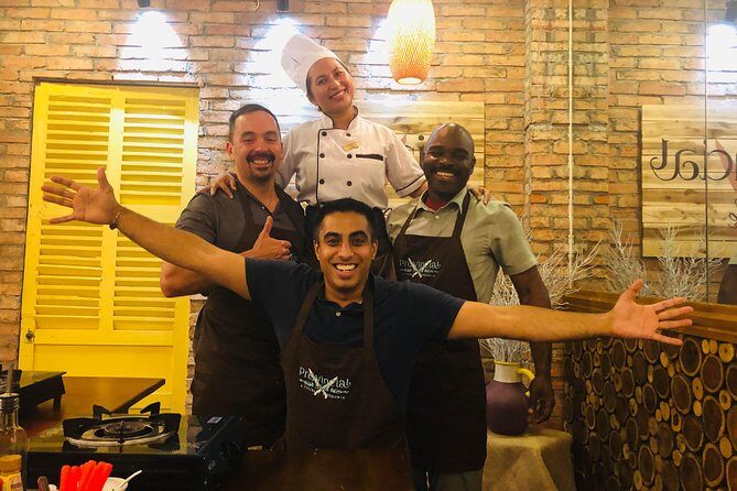 Immersive Cooking Class & Wet Market Tour - Chef Led w/ Private Cook Stations - Key Points