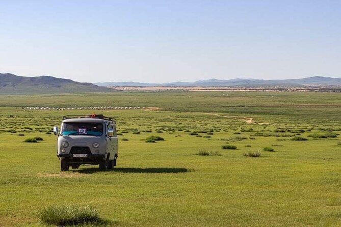 Immersive Mongolian Gobi experience, Camel, Cousine, Stargaze, 2D - What to Expect from Transportation and Group Size
