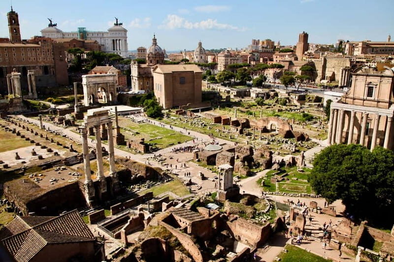 Immersive Private Colosseum Tour, Roman Forum, Palatine Hill - Exploring the Colosseum