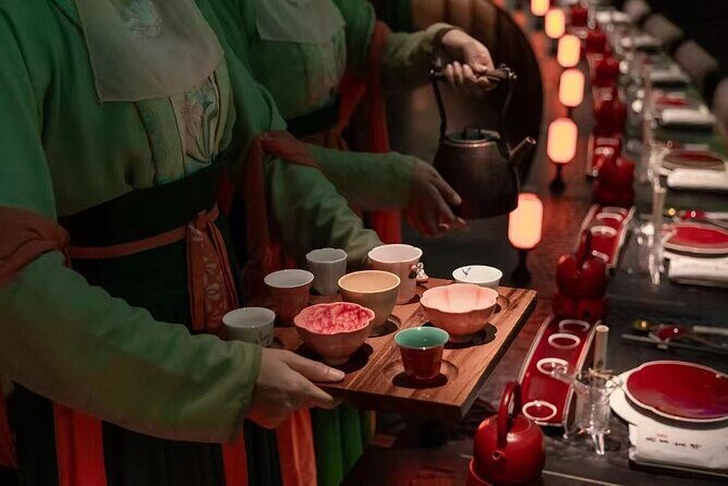 Imperial Chinese Cuisine with Traditional Performance - Key Points