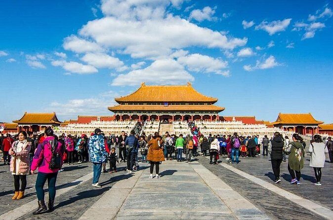 Imperial Grandeur and Urban Pulse - Who Will Enjoy This Tour?