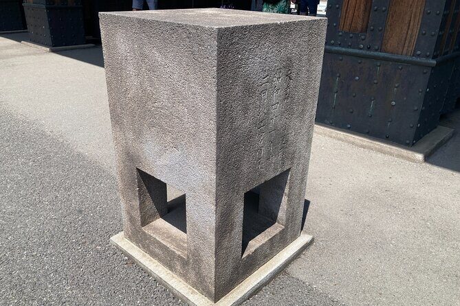 Imperial Palace Historical Walking Tour with an expert guide - FAQ