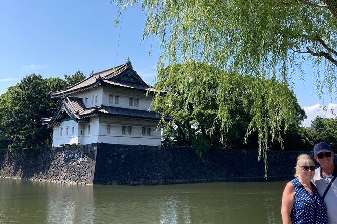 Imperial Palace or Edo Castle Time Trip Learning Walking Tour - Who Should Consider This Tour?