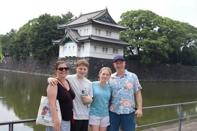 Imperial Palace Tour: Discover Samurai History with a Local Guide - Practical Details and Tips