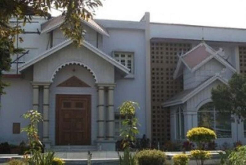 Imphal: Guided Same Day City Tour with Loktak Lake and Lunch - Cultural Insights at the Manipur State Museum