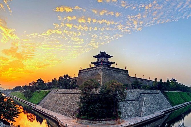 Impressive Xian Downtown Tour with Driver and Guide - Who Will Benefit Most from This Tour?
