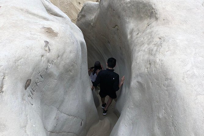 Incredible Slot Canyons to the Pacific - The Guides and Photography