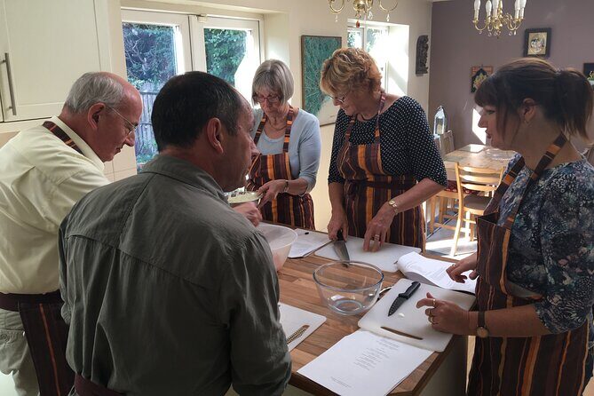Indian Cooking Masterclass in London - Who Will Benefit Most from This Experience?