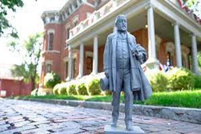 Indianapolis Ghosts: Haunts, Spirits, and Phantoms Walking Tour - What You Can Expect from the Tour