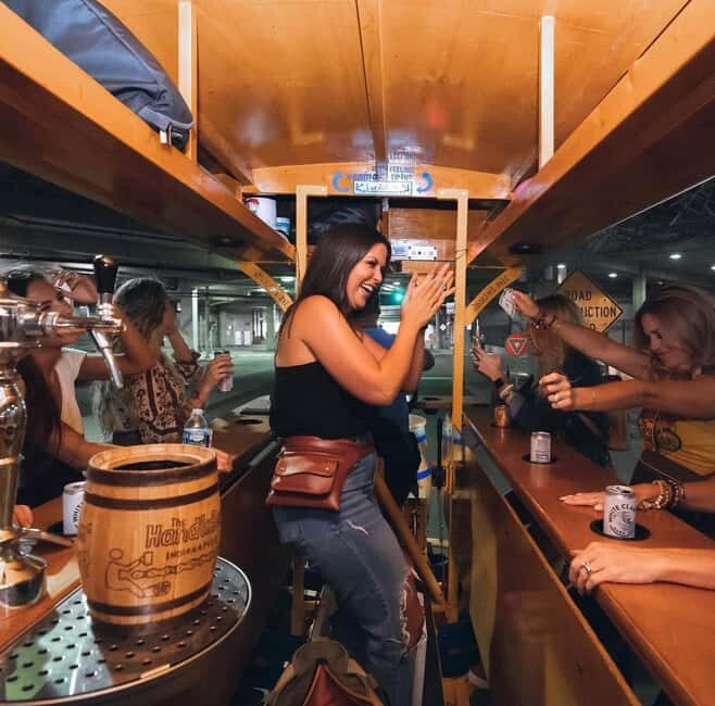 Indianapolis: Open-Air Pedal Pub Tour - Key Points