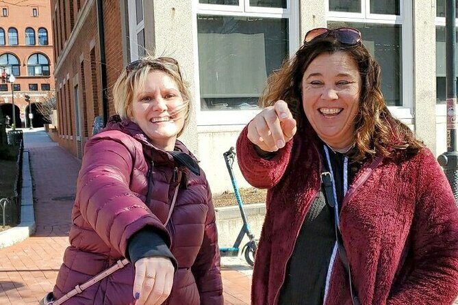 Indianapolis Scavenger Hunt by Zombie Scavengers - Key Points