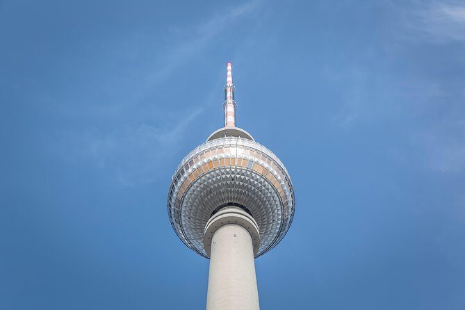 Individual city tour Berlin for max. 8 persons - Why Opt for a Private Berlin Tour?