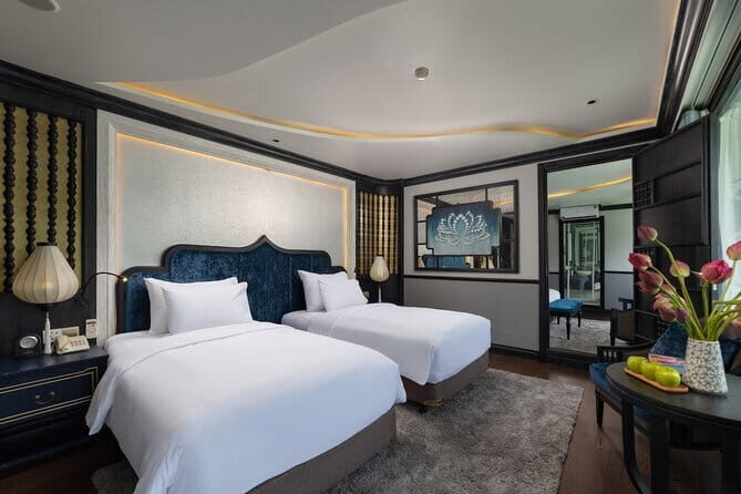 Indochina Cruise 2-day Explore Halong and Lan Ha Bay from Hanoi - Key Points