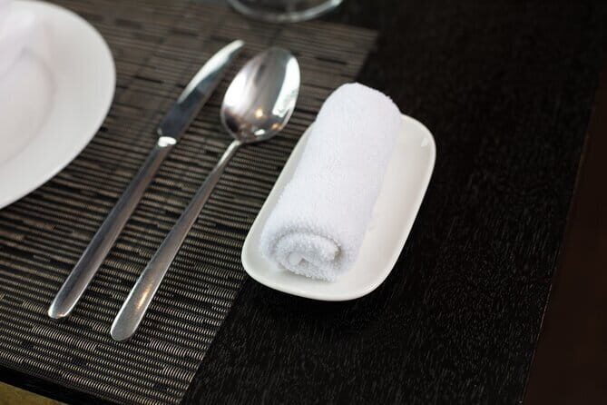 Indochina Cruise 2-day Explore Halong and Lan Ha Bay from Hanoi - Day 2: Sunrise, Activities, and Return