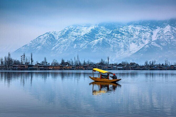 Innova To and Fro Pvt. Airport Transfer from Srinagar / Dal Lake - Key Points