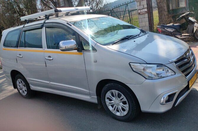 Innova To and Fro Pvt. Airport Transfer from Srinagar / Dal Lake - Why Travelers Love This Service